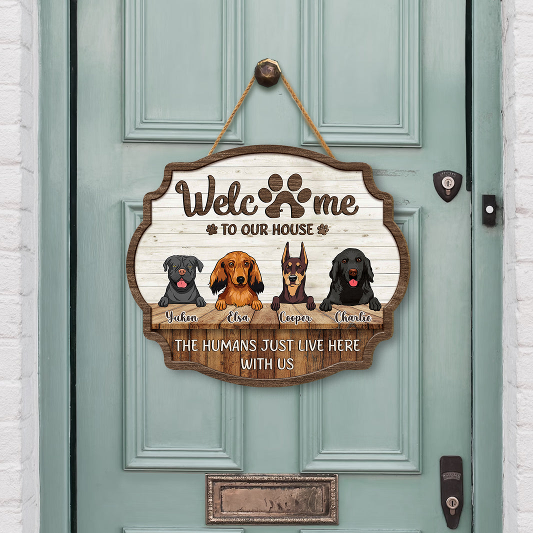 Personalised Welcome Wooden Sign for Dog Owners - Custom Chic UK